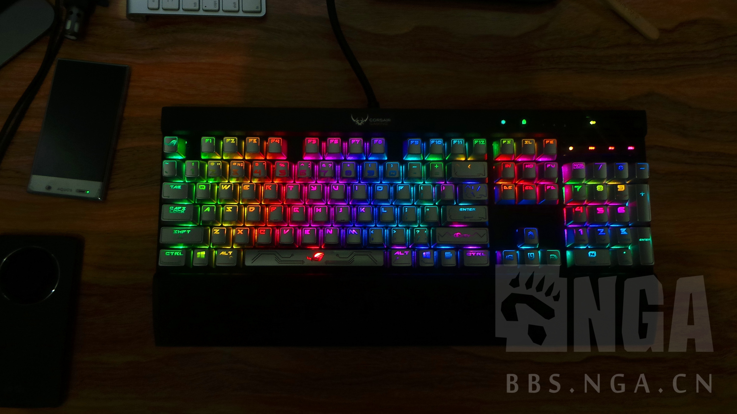 [作业贴] K70 RGB + 银色带透明镀层键帽(附简单灯光效果设置教程) NGA玩家社区
