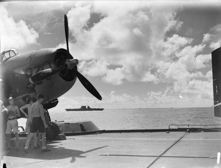 [资料] [历史] 宠辱不惊，善始善终的拉丝蒂 HMS R87-光辉号 , 碧蓝航线论坛 [f564] NGA玩家社区