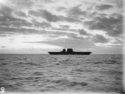 [资料] [历史] 宠辱不惊，善始善终的拉丝蒂 HMS R87-光辉号 , 碧蓝航线论坛 [f564] NGA玩家社区