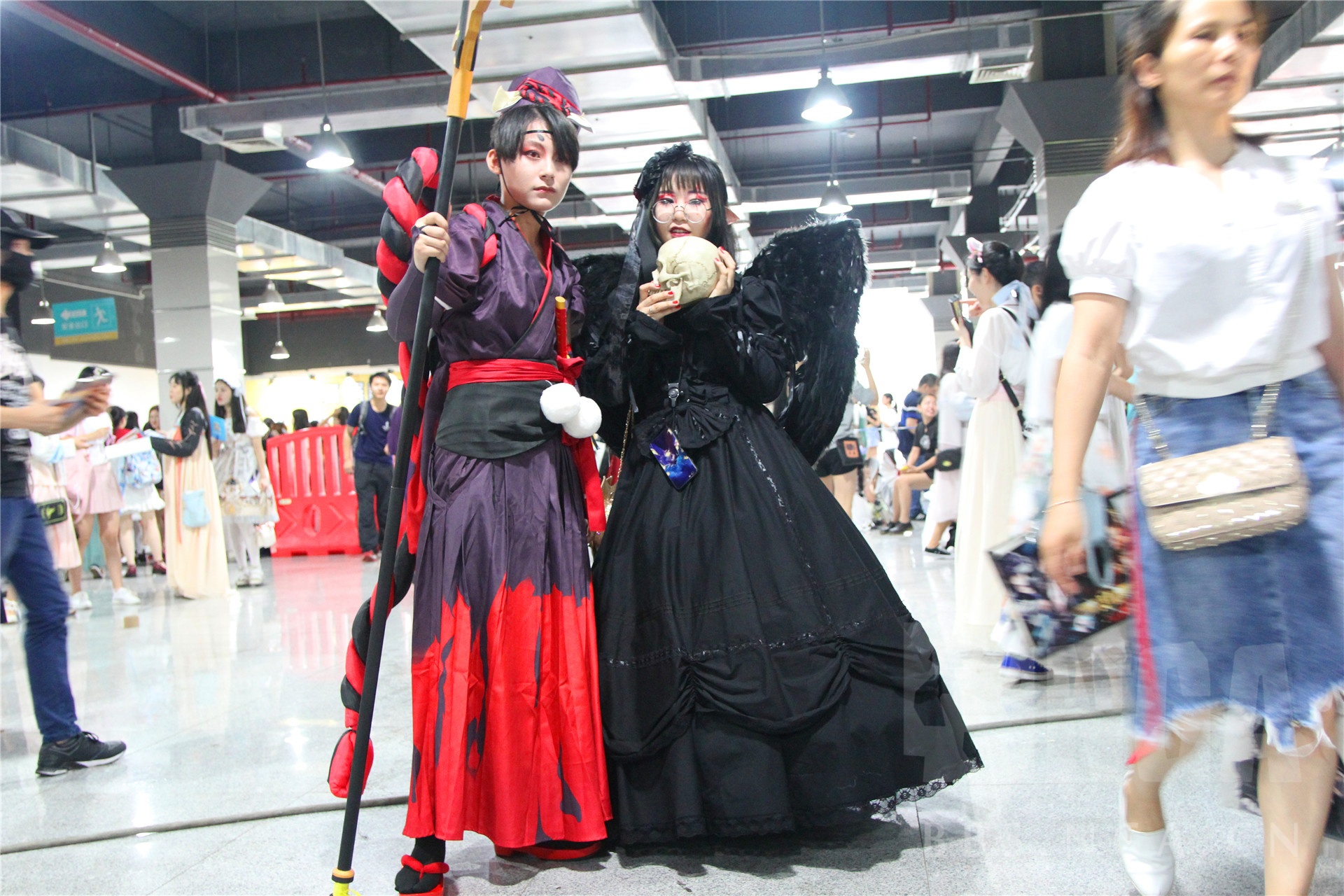 [76P]长沙acc漫展现场第一天：漂亮的花鸟小姐姐，鬼使黑偶遇鬼使白，草爹大战天狗，岛田dva乱入 NGA玩家社区