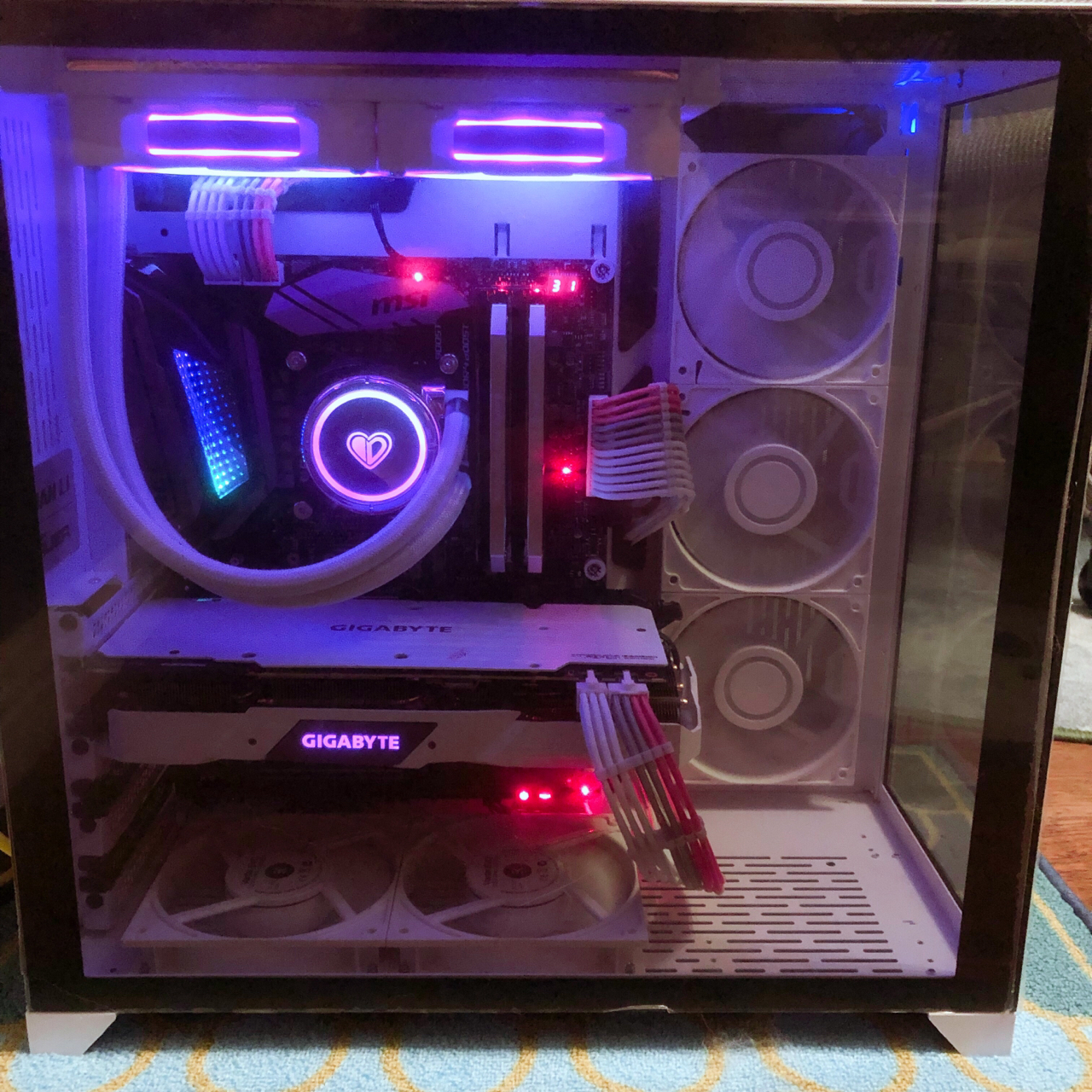 618够用作业 粉白主机 8700k+2080 NGA玩家社区