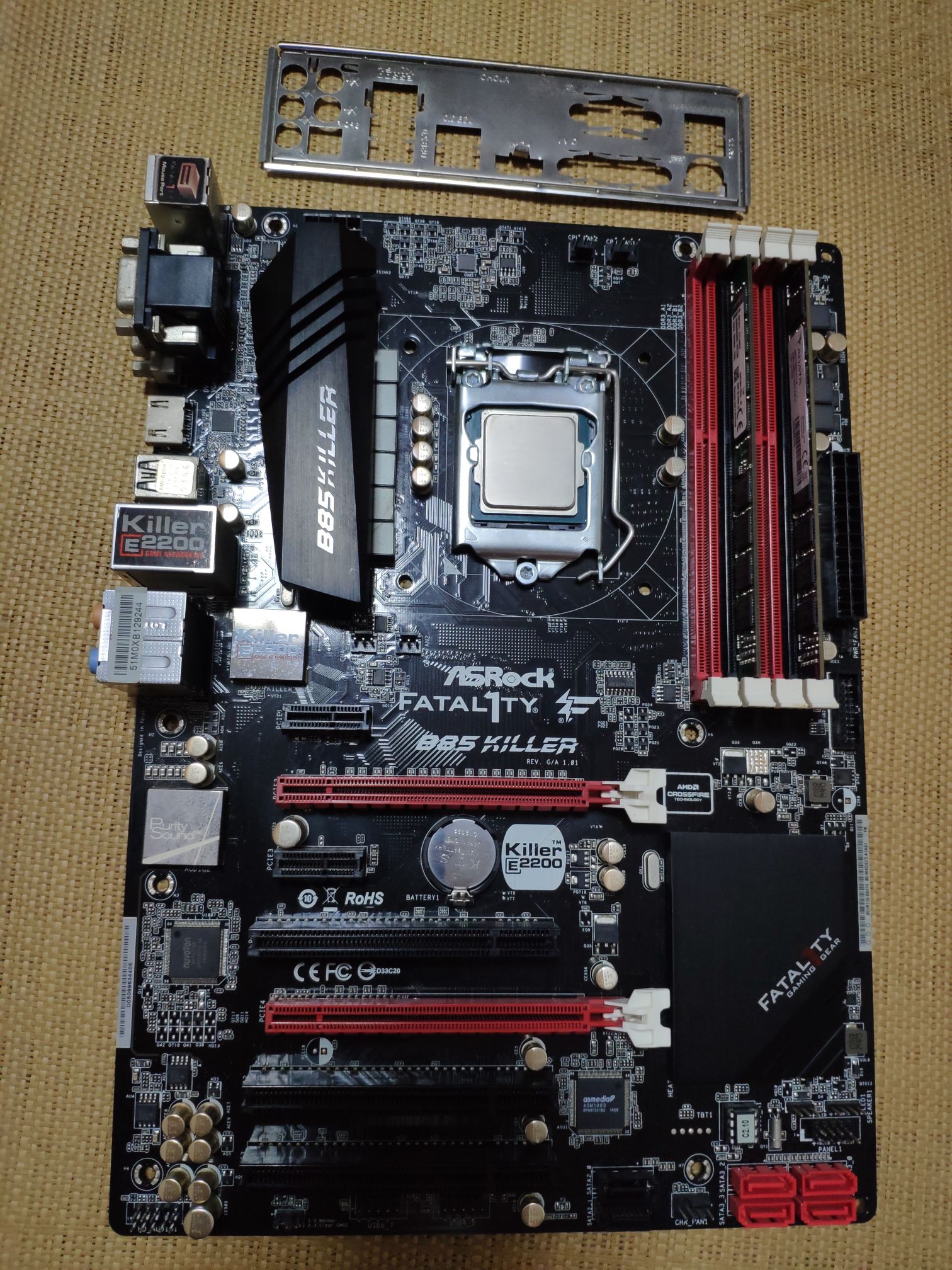 [电脑硬件]金士顿ddr3 1600 4g两条及i3 8100 NGA玩家社区