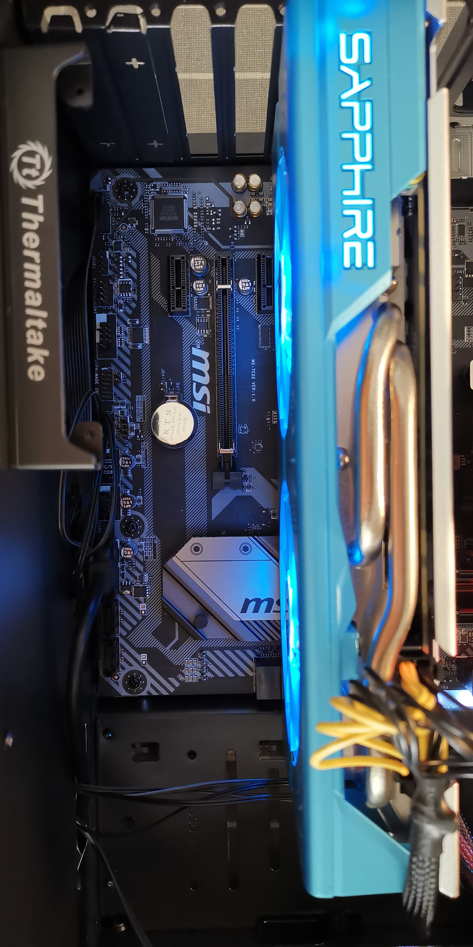 求助啊一夜没睡好，B450+R5 3600无法点亮，debug灯cpu灯常红 NGA玩家社区