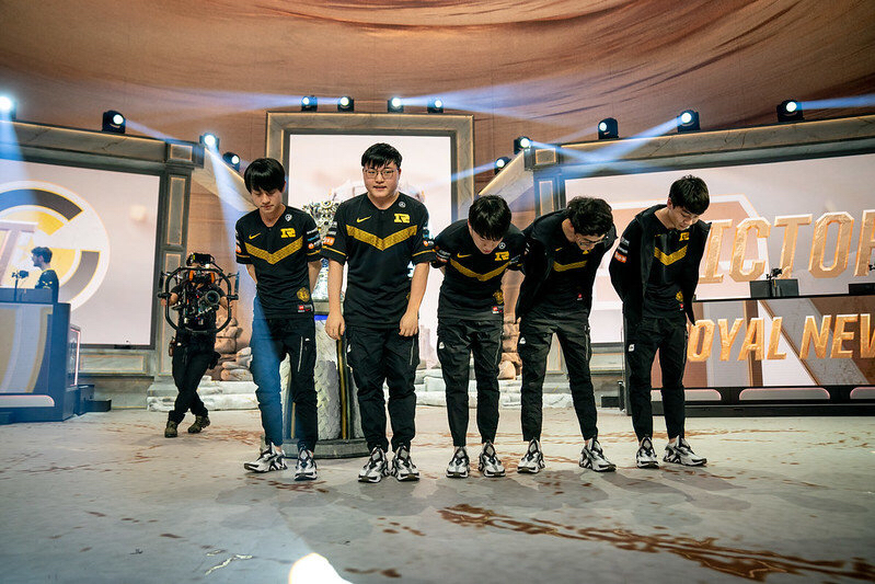 [赛事资讯]ESPN评C组小组赛：RNG无缘八强 Uzi仍获得9分 NGA玩家社区