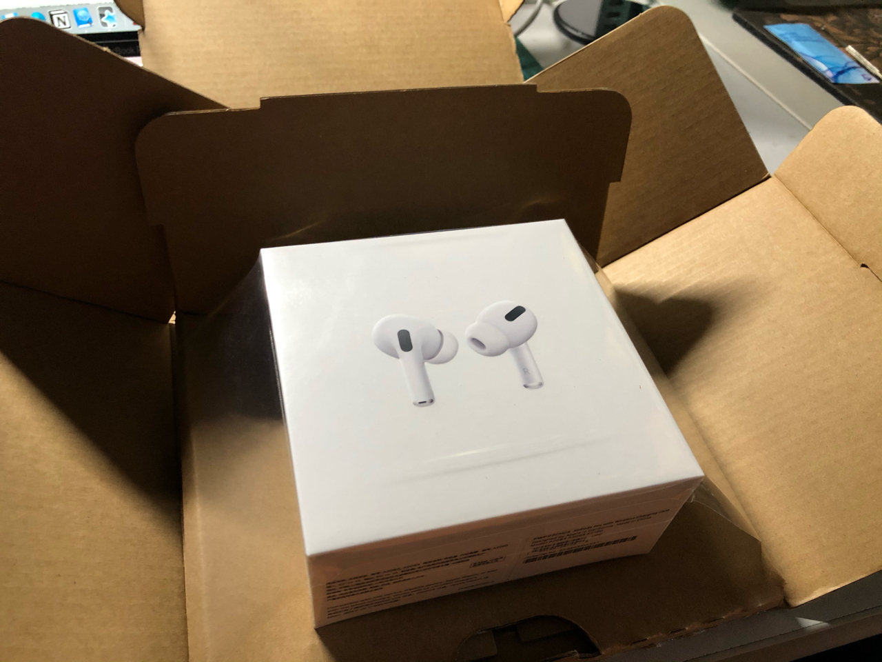 有、好看,刻字版的AirPods Pro到了 NGA玩家社区 有、好看,刻字版的AirPods Pro到了 NGA玩家社区