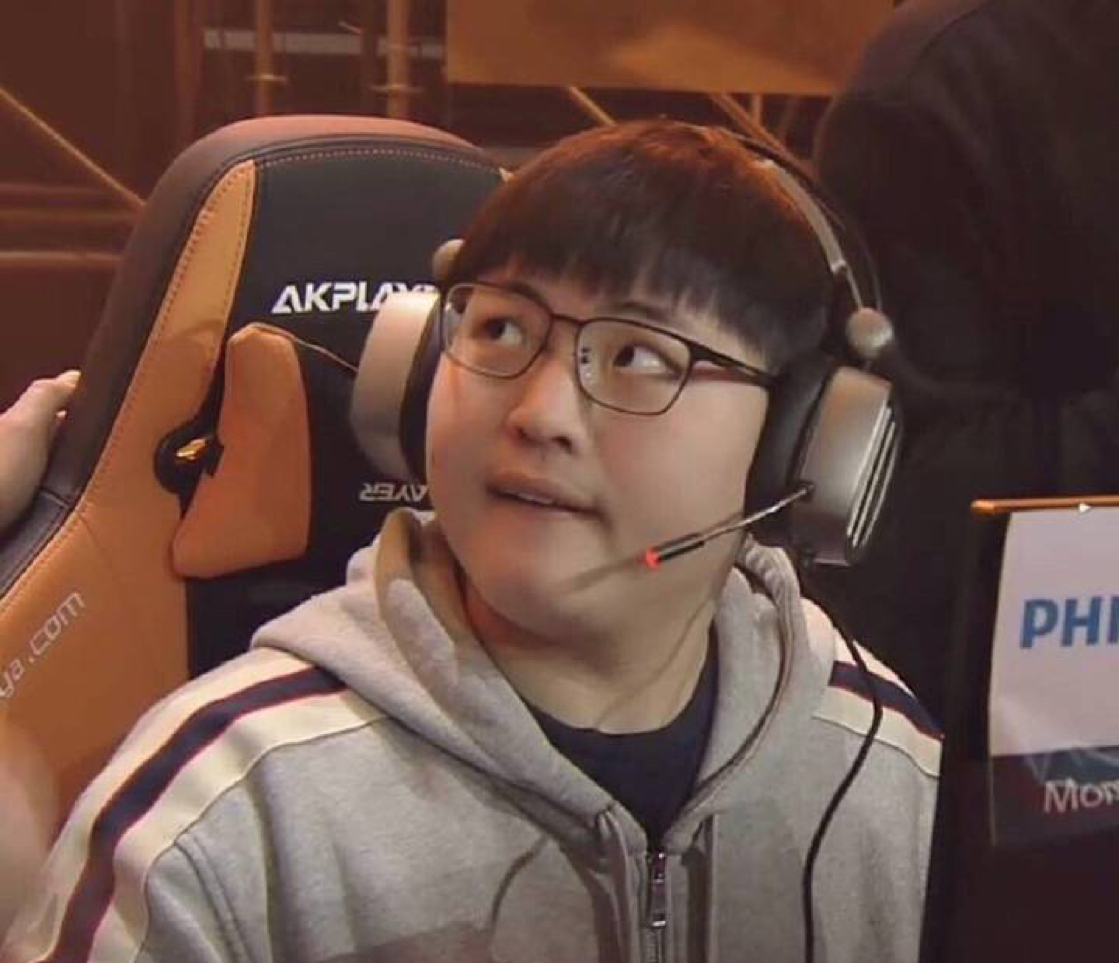 [RNG战队] uzi平时直播瘦脸开太多了吧！！！！！！！！ NGA玩家社区