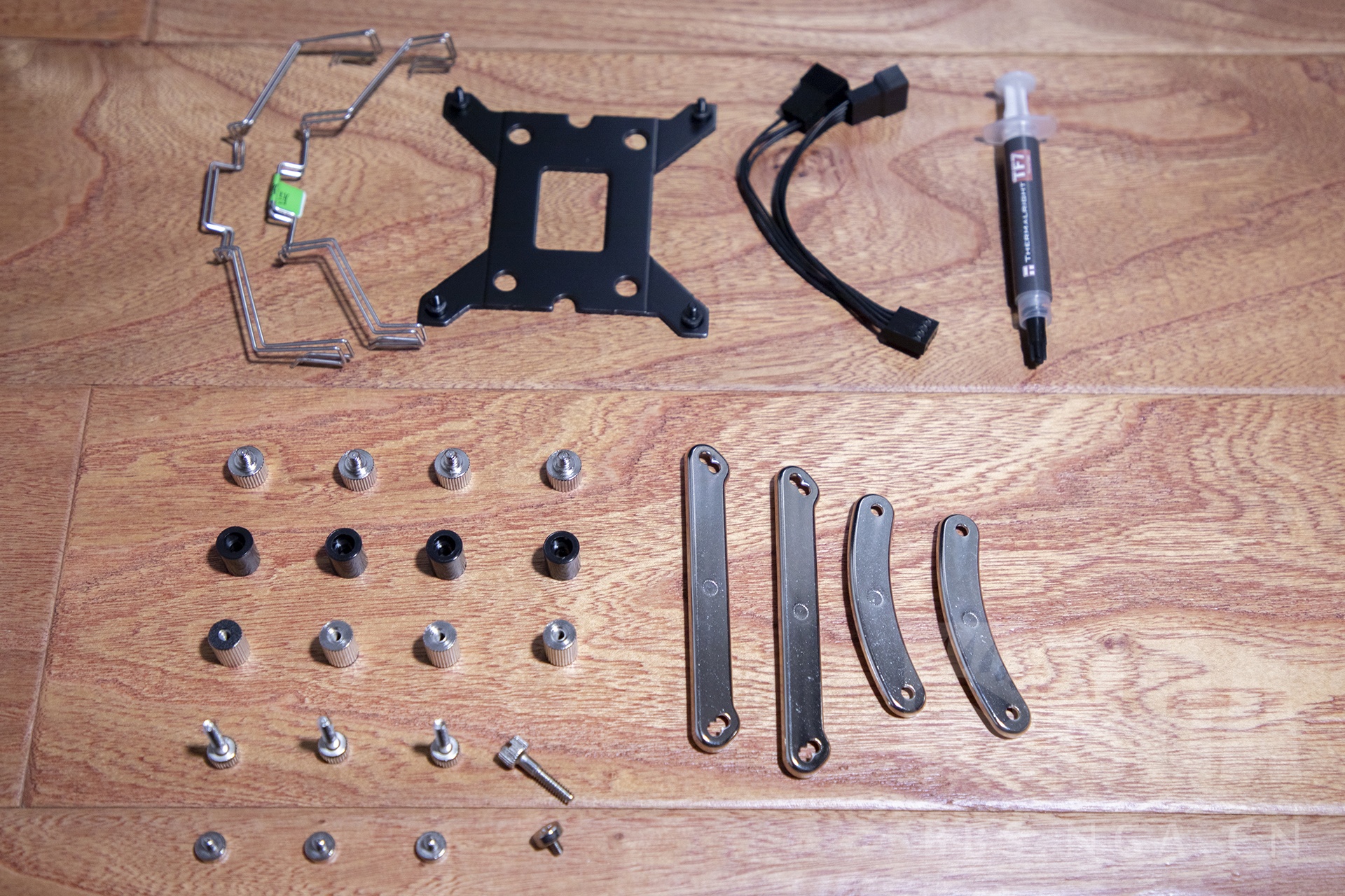 [硬件产品讨论] 以少胜多还是以小博大？利民FS140先行开箱测试&对比猫头鹰D15 NGA玩家社区