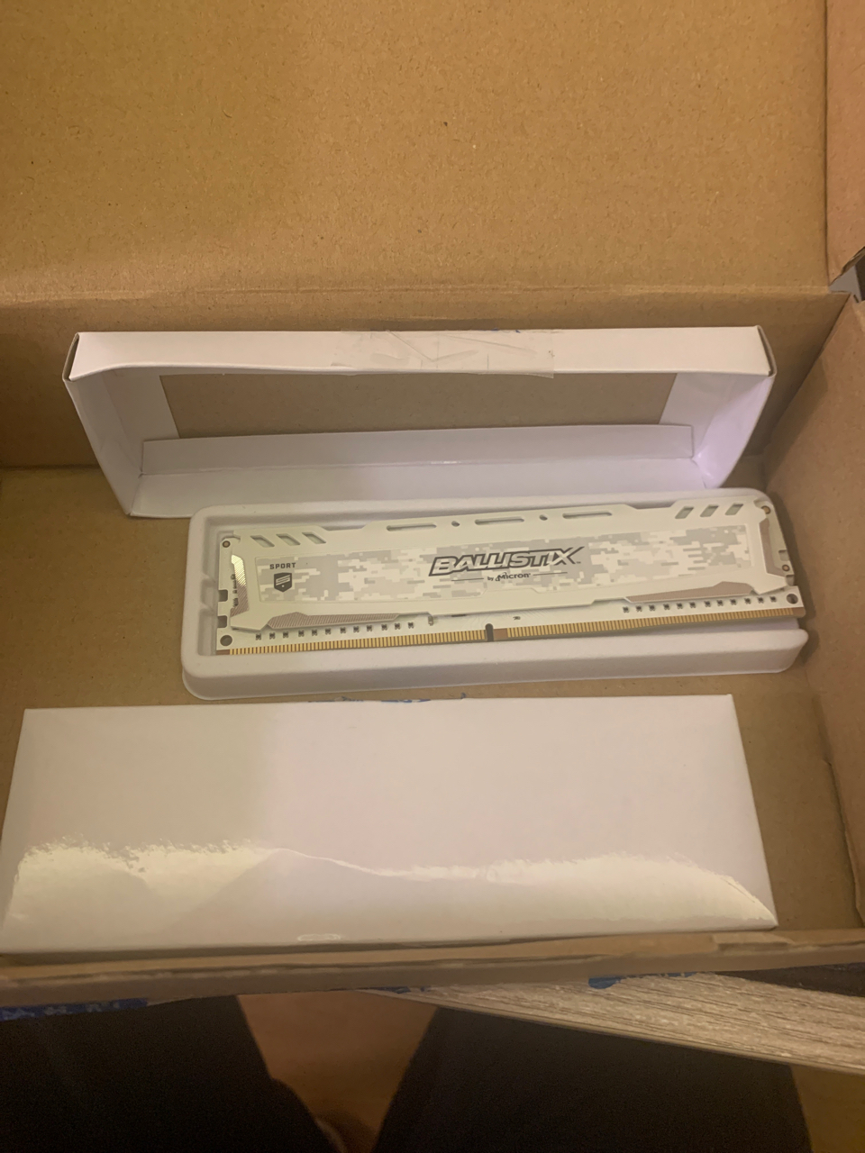 收到镁光c9bjz了，竟然纸盒装的 NGA玩家社区