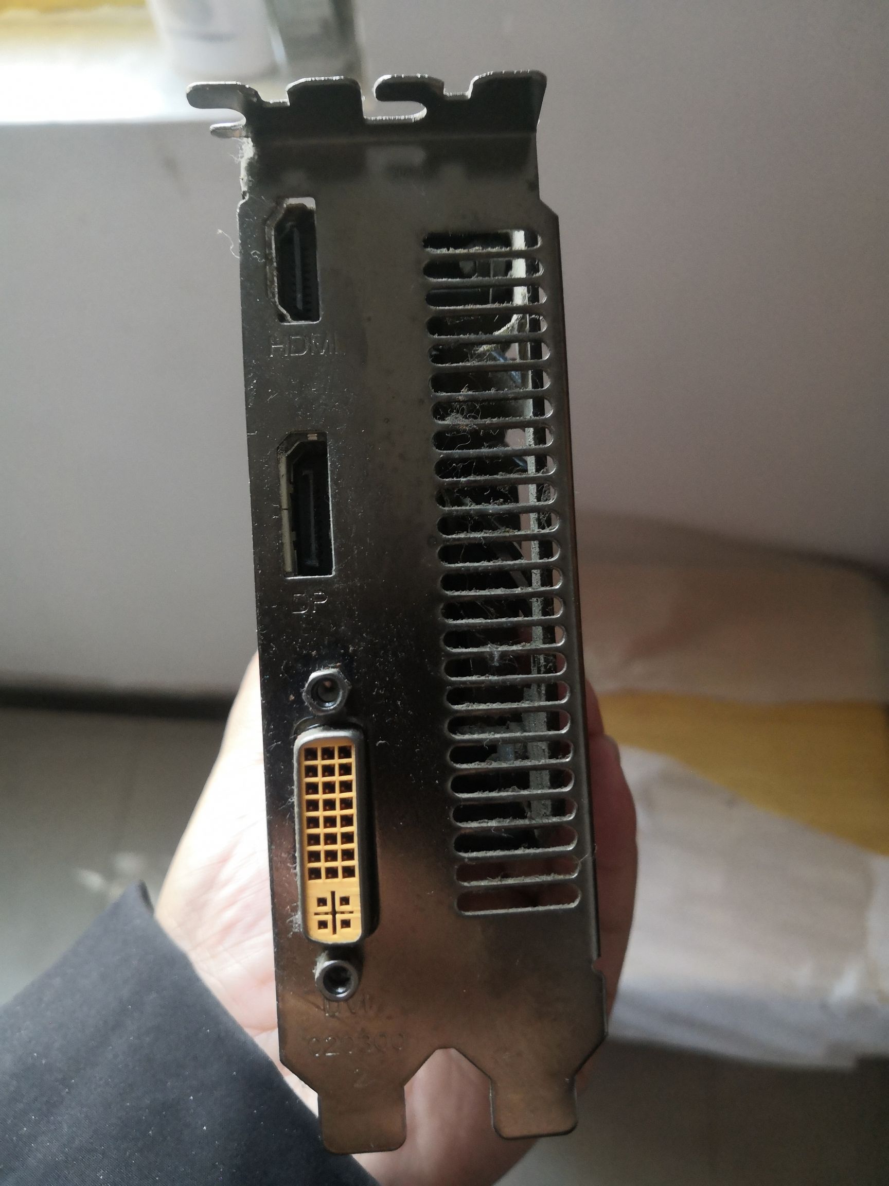 [电脑硬件]出个索泰960 2G NGA玩家社区