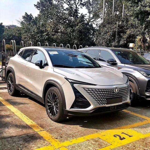 路上看到辆长安unit，颜值算suv 的巅峰了吧？ NGA玩家社区