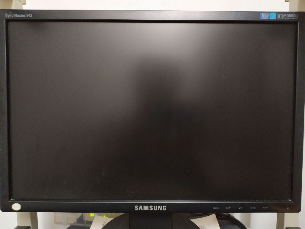 疑问:三星syncmaster 943是什么屏，为什么我用这个10年前的vga显示器感觉还行…… 178