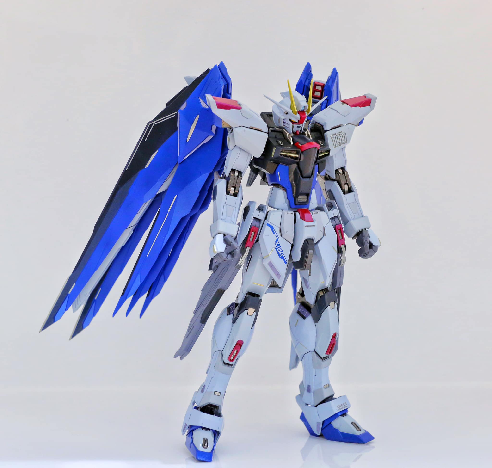 [可动成品]METALBUILD 能天使 修复型 EXIA R4 NGA玩家社区