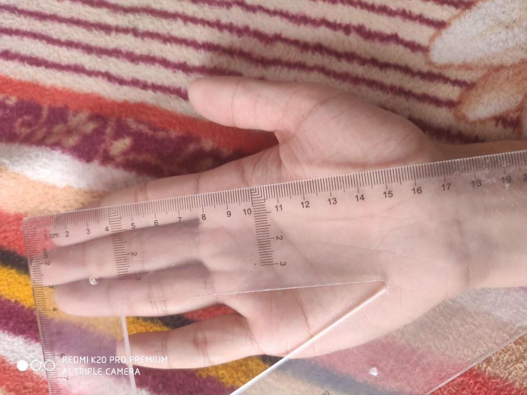 有没有人觉得g304不好抓握？手掌18cm 178