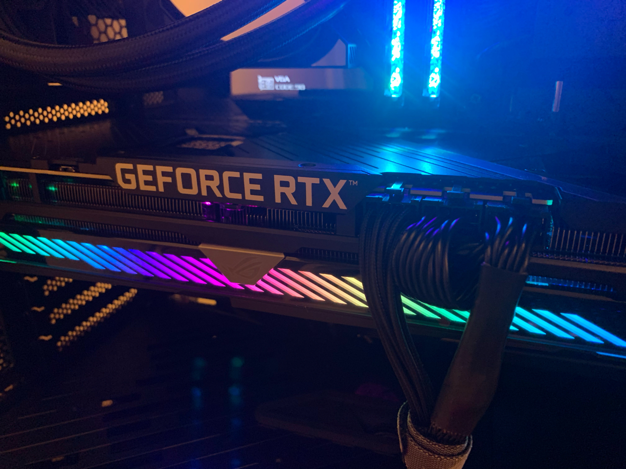 猛禽3090 OC配AX1200i有电流声 NGA玩家社区