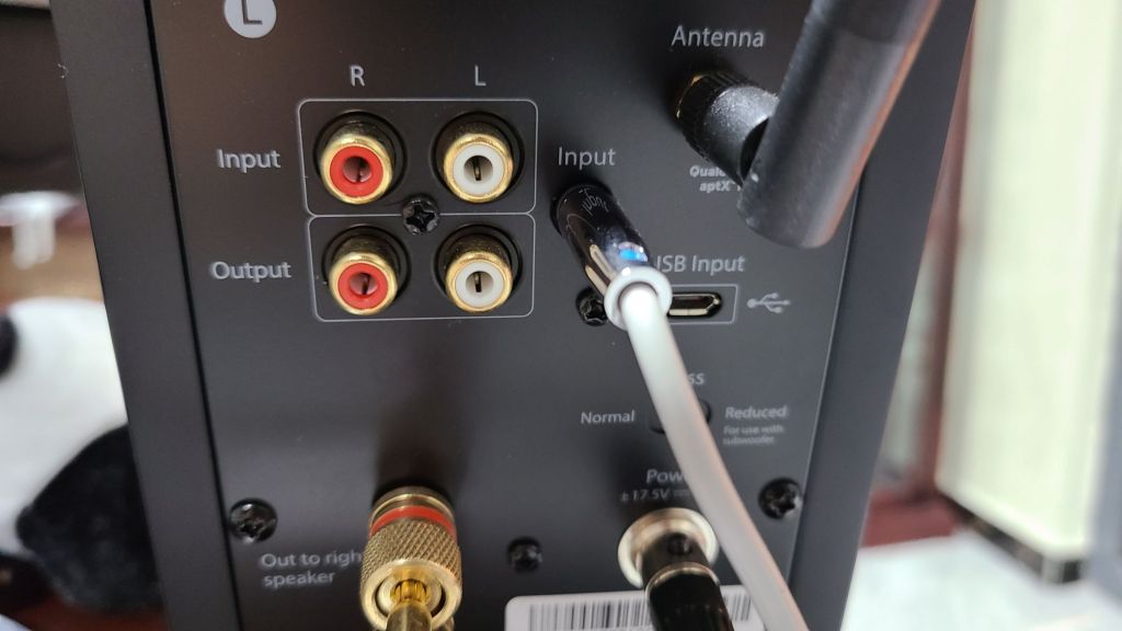 小喇叭声擎HD3到了，把房间桌子重新整理了一下 NGA玩家社区