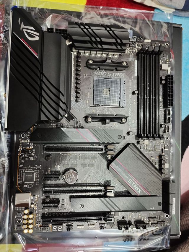 B550-XE终于到了 NGA玩家社区