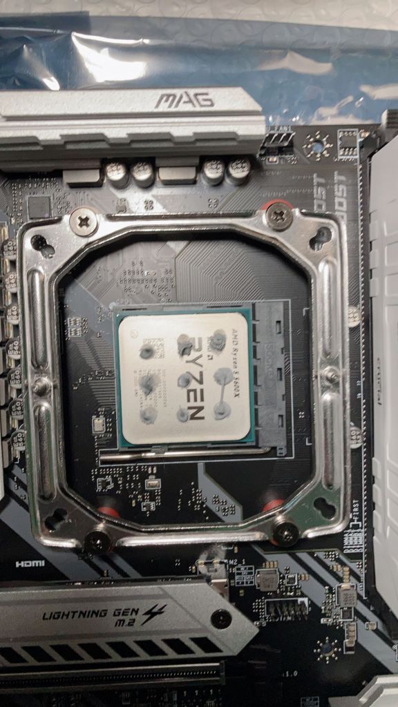 彦祖们看看我这5600x硅脂涂对没，视频编码能飙78度 NGA玩家社区