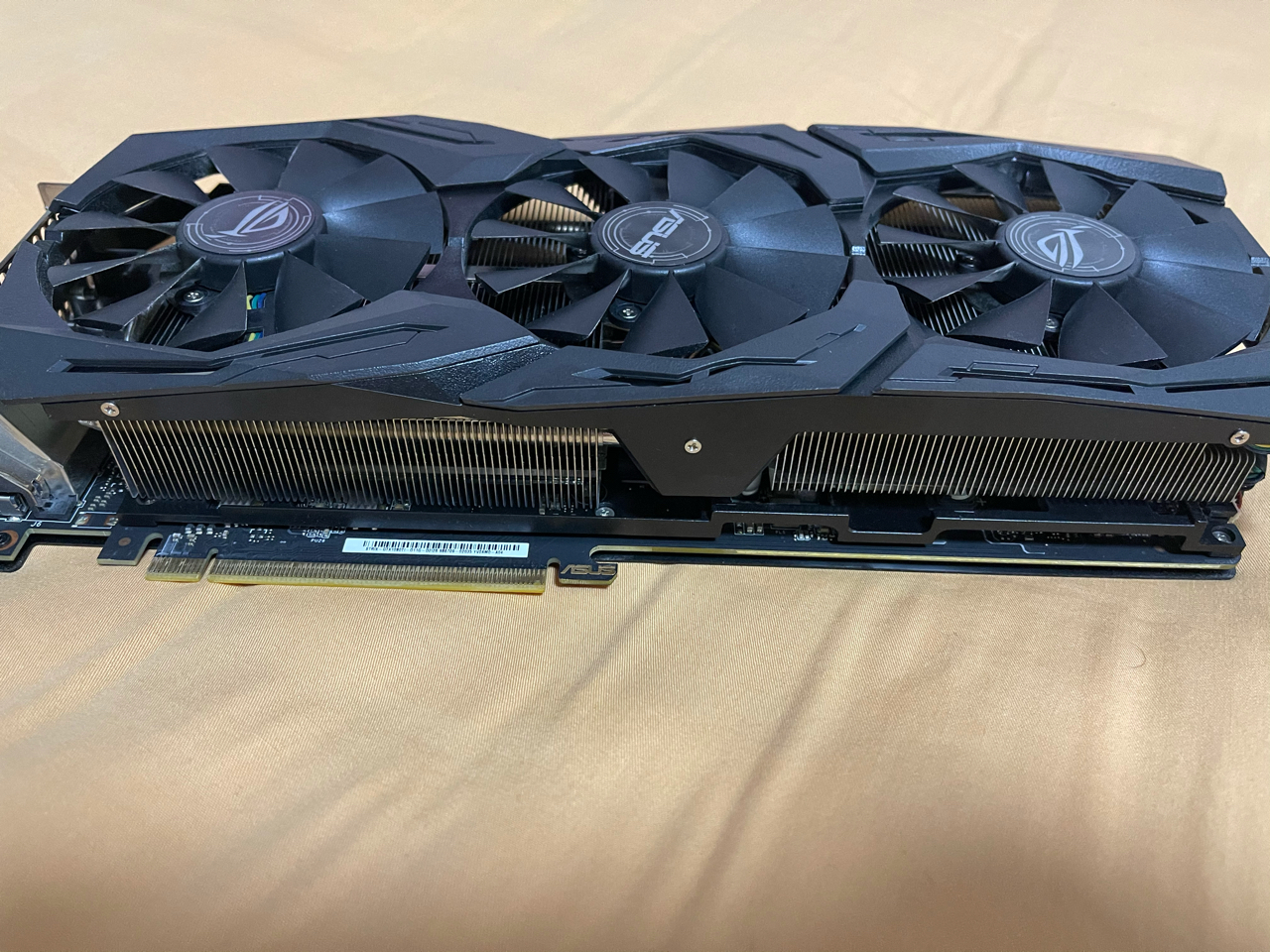 华硕猛禽ROG-Strix-1080Ti-O11G显卡 NGA玩家社区