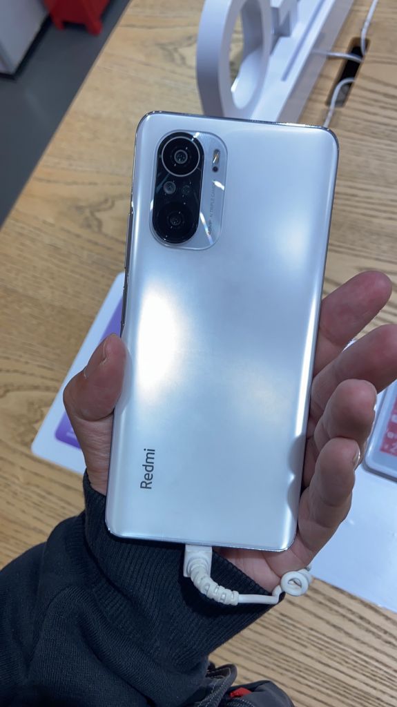 关于k40屏幕彩虹纹，实机看了下 NGA玩家社区