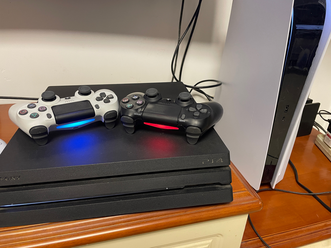 因ps5到了，国行ps4pro出一台。 NGA玩家社区