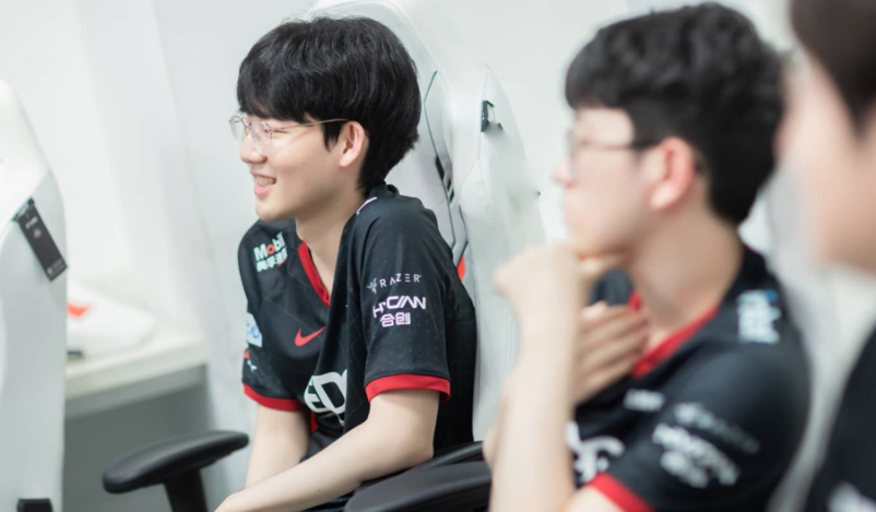 [赛事实况] DK复兴晋身战力榜前五名，FPX和JDG本周排名飙升 NGA玩家社区