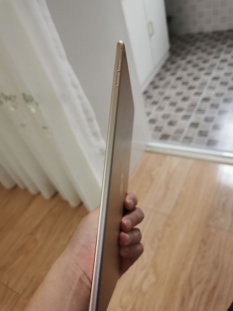 出台自用成色还不错的ipad air2 64g金色 NGA玩家社区