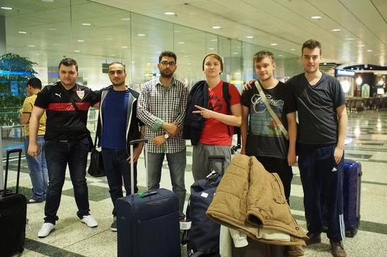 说起JerAx，不知道还有人记不记得这个 NGA玩家社区