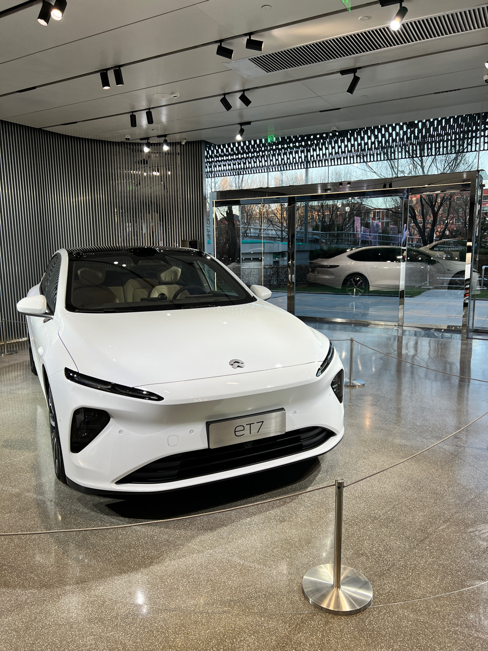 去中关村看了下ET7 NGA玩家社区