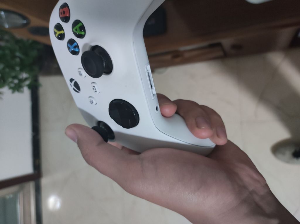 吐槽一下8bit的xbox手柄 NGA玩家社区
