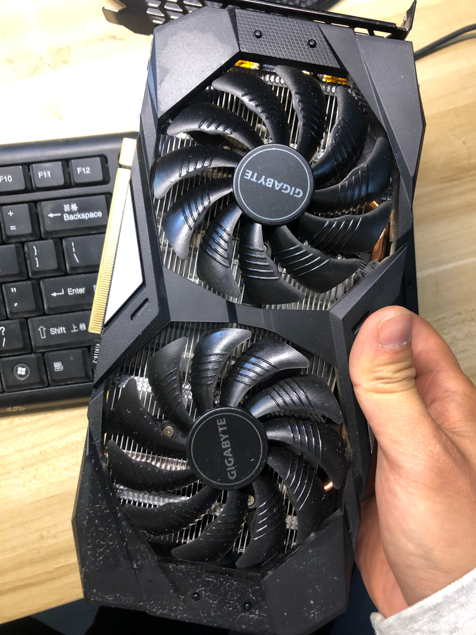 出2020年10月技嘉2060 NGA玩家社区