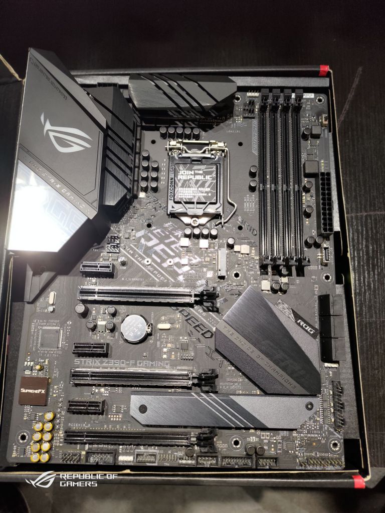 出M11H,Z390-F,RX580 NGA玩家社区