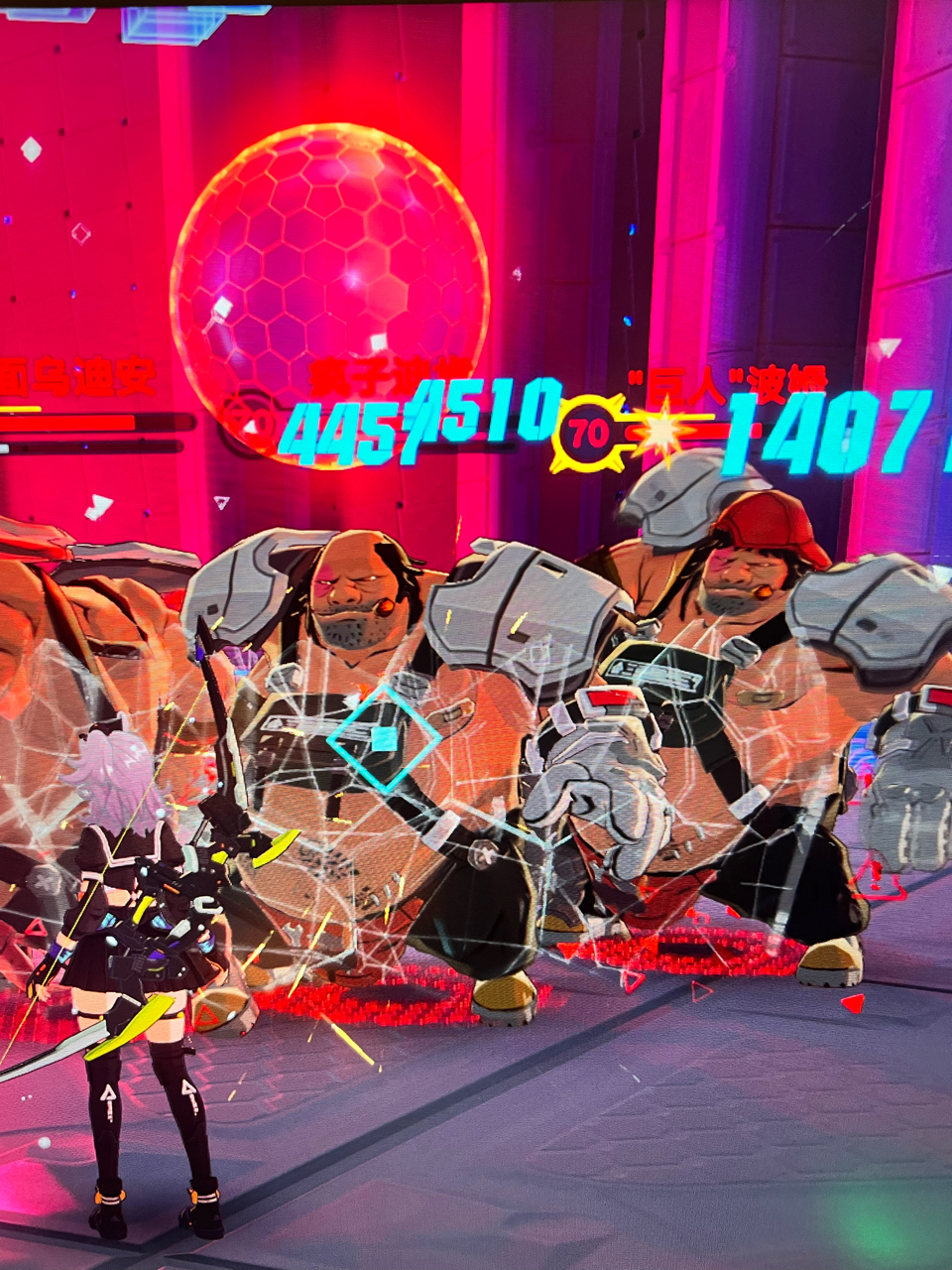 [数据研究]左轮bug实测，只有大世界伤害异常，旧日、联合都正常 NGA玩家社区