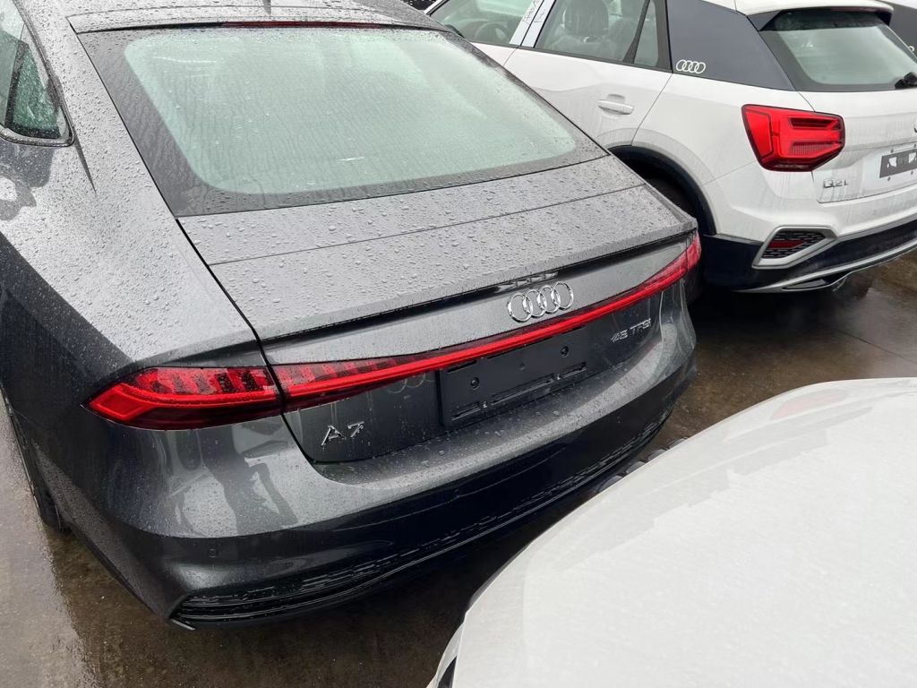 年前陪好朋友提进口奥迪A7 NGA玩家社区