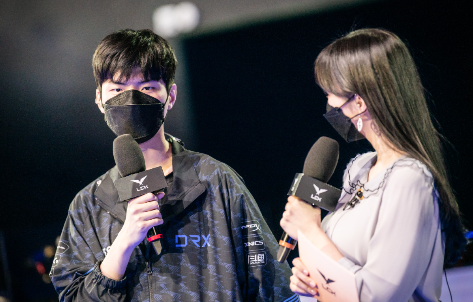 [战队相关] 首位联赛3000击杀选手Deft，为了亚运会名额留在LCK征战 NGA玩家社区