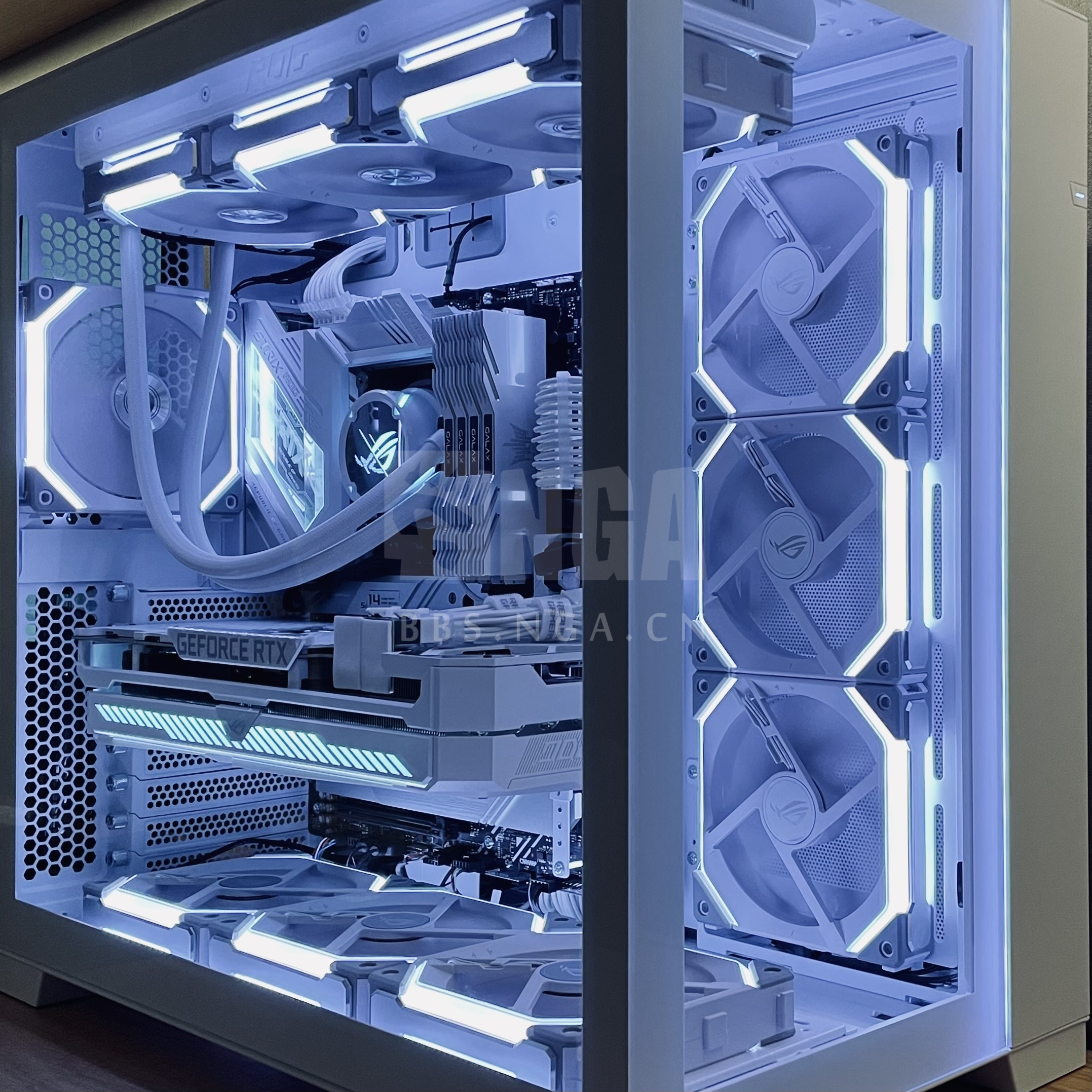 联力 O11D EVO真是无敌能装，终极箱子 178