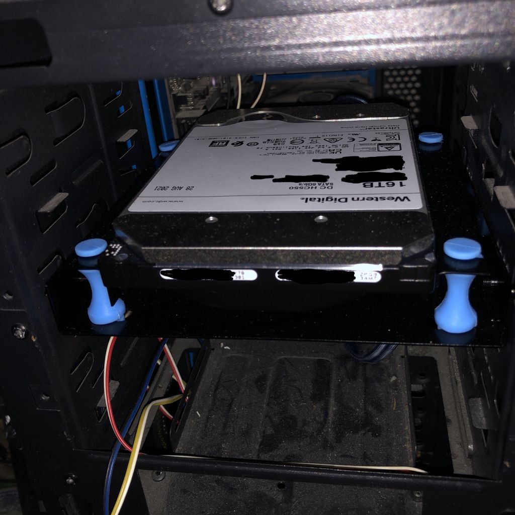 [关于机箱共振]买了个18T的HC550，装进机箱里之后发现共振很严重 NGA玩家社区