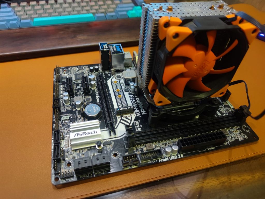 已出Intel G4560 华擎B250M DHV NGA玩家社区