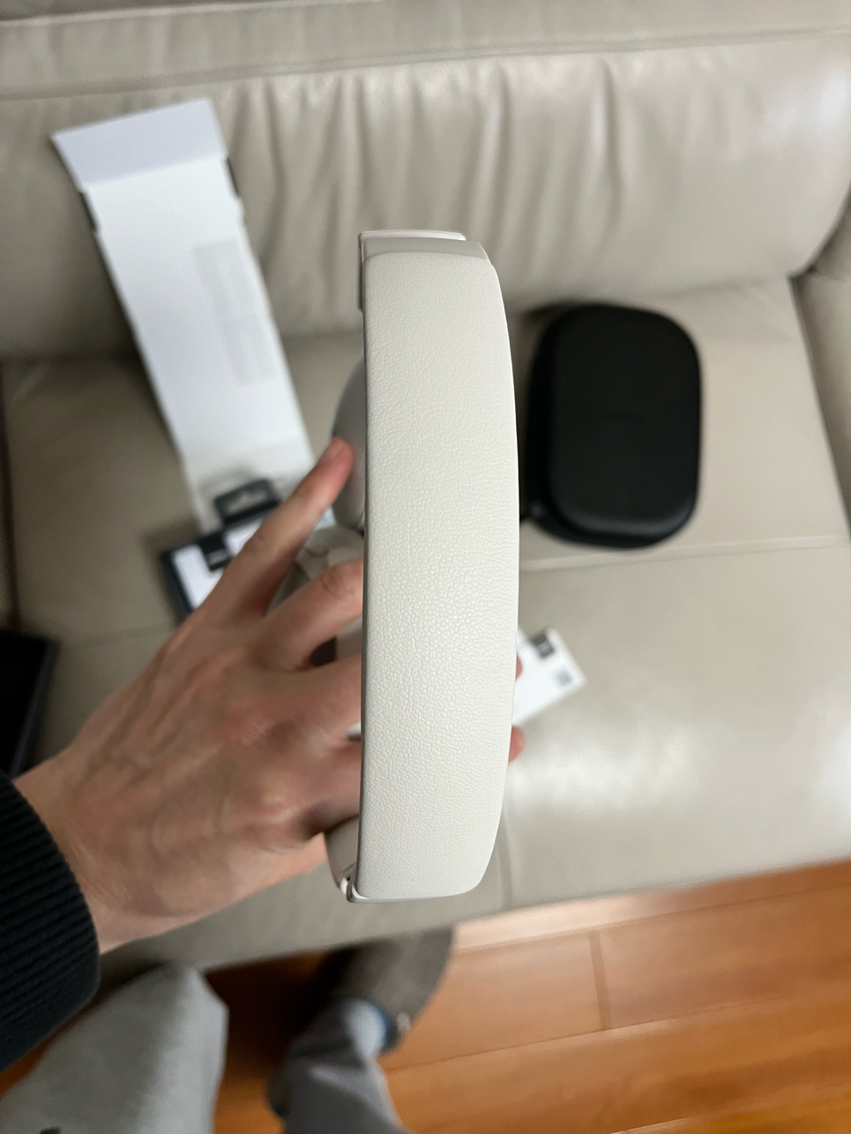 出个二月底买的 bose qc45 仅听了三次 就吃灰 NGA玩家社区