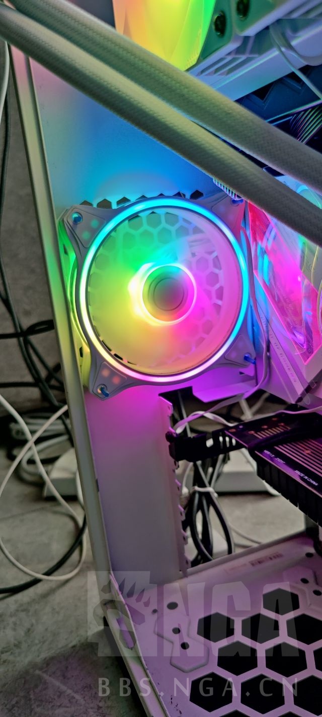 VK的360到货了，确实挺强的，待机满载温度全都降下来了 NGA玩家社区