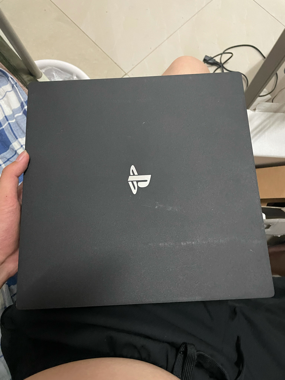 1800出ps4pro带四个游戏盘 NGA玩家社区