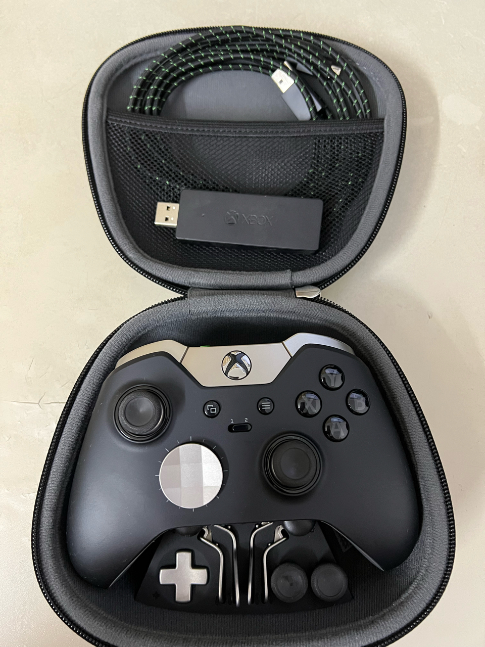 xbox精英手柄一代 含接收器 充电电池 NGA玩家社区