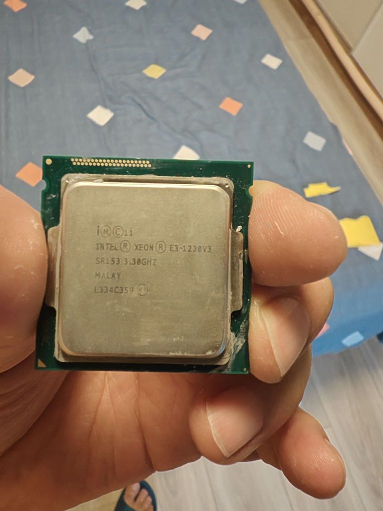 出个刚换下来的E3-1230-V3 NGA玩家社区
