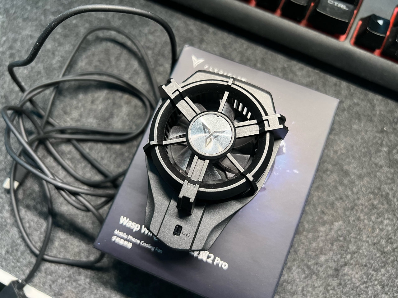 已出 飞智蜂翼2pro散热背夹 NGA玩家社区