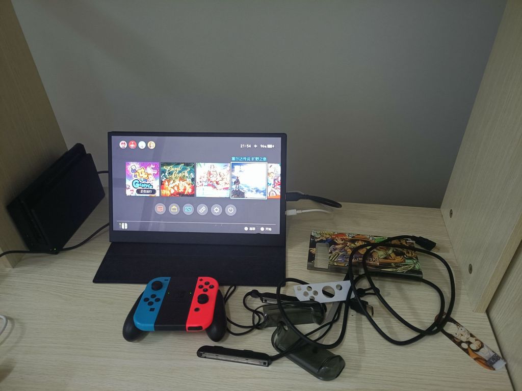 出ns国行硬破和13寸便携屏 178