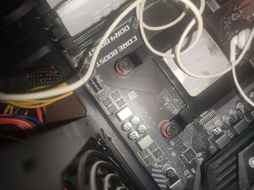 有最近送保过微星主板的朋友吗 178