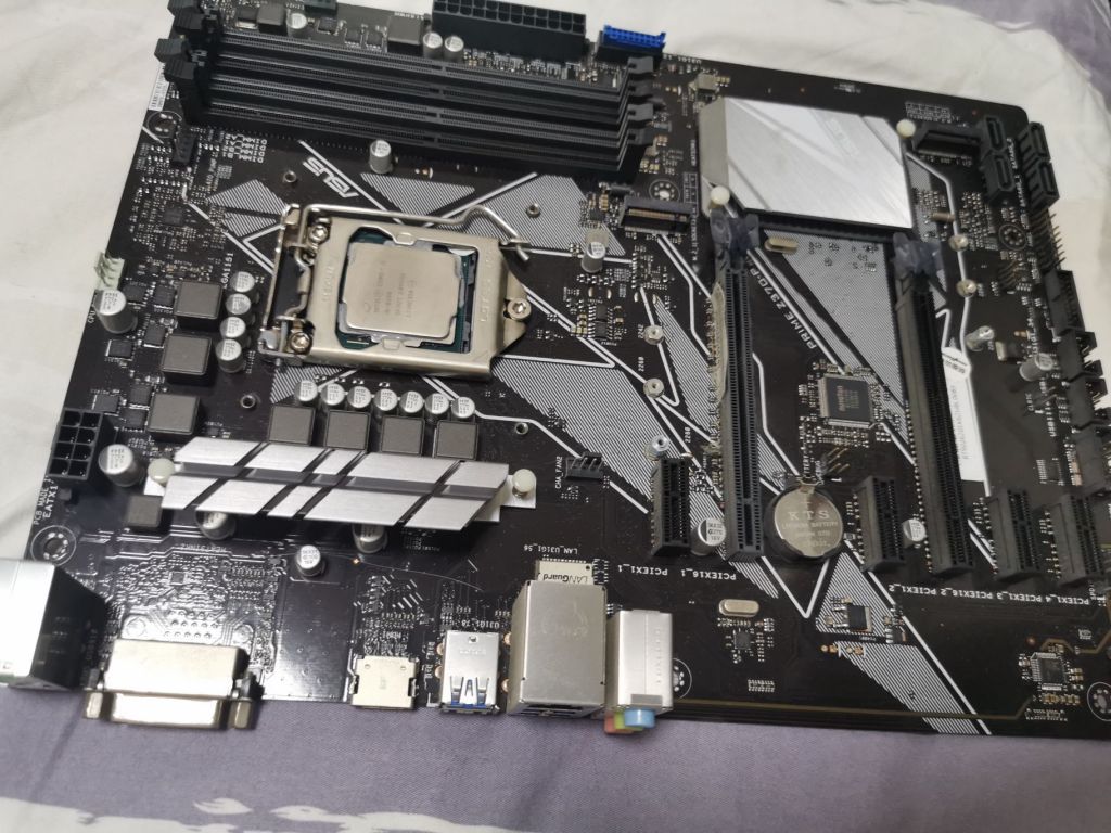 [询价]自用板u出二手 i5 8400+华硕z370p 178