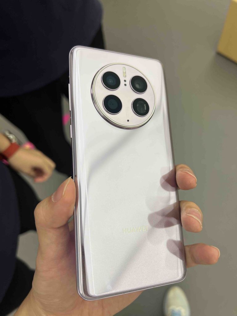 实体店已经下订Mate50 NGA玩家社区