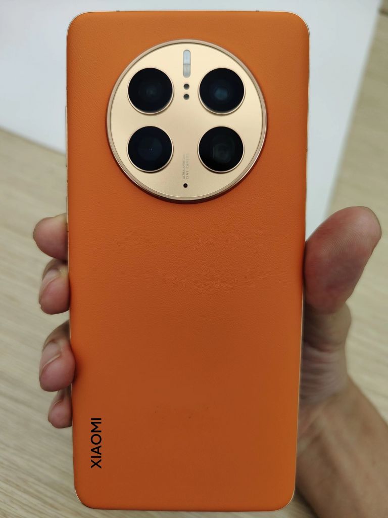 12SU和Mate50都能站在同一赛道了，是不是证明米冲高成了 NGA玩家社区