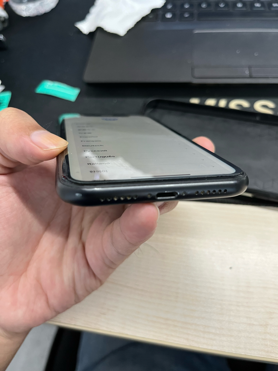 (已出)出自用iPhone XR 国行128g 178
