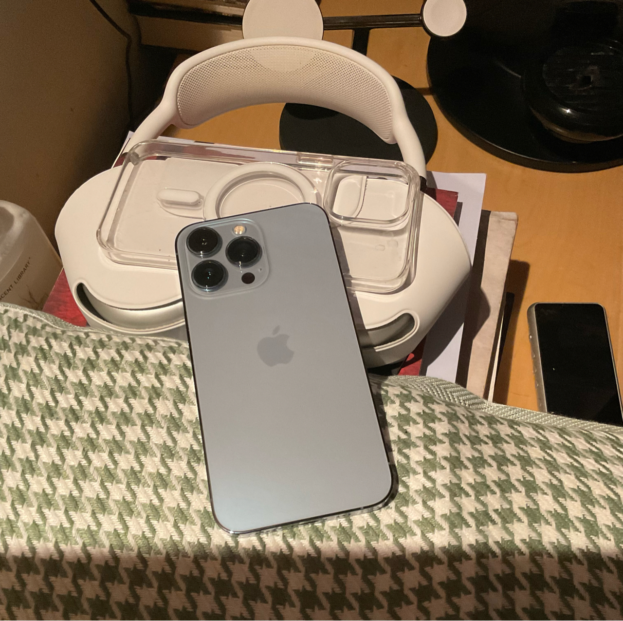 预出一台13pro NGA玩家社区